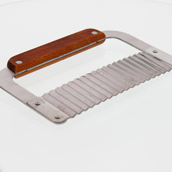 Crinkle Cut Metal Soap Cutter — Candle Supply NZ